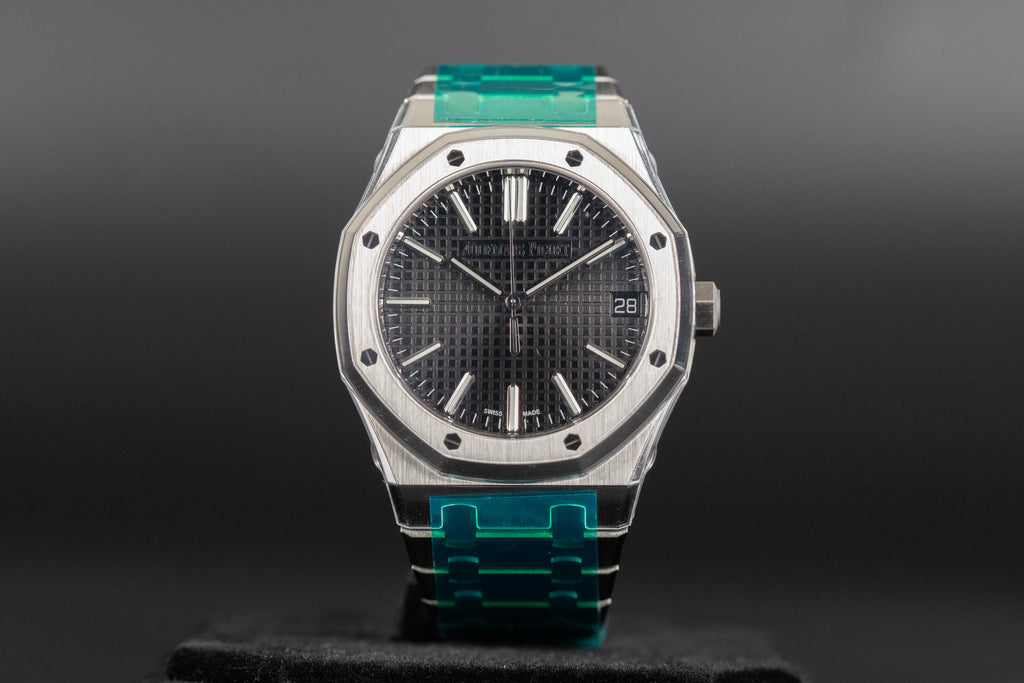 Audemars Piguet15510ST Royal Oak Black Dial – Newport Watch Club