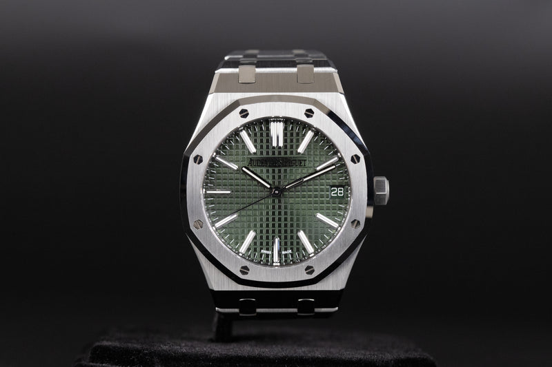Audemars Piguet15510ST Royal Oak Green Dial – Newport Watch Club