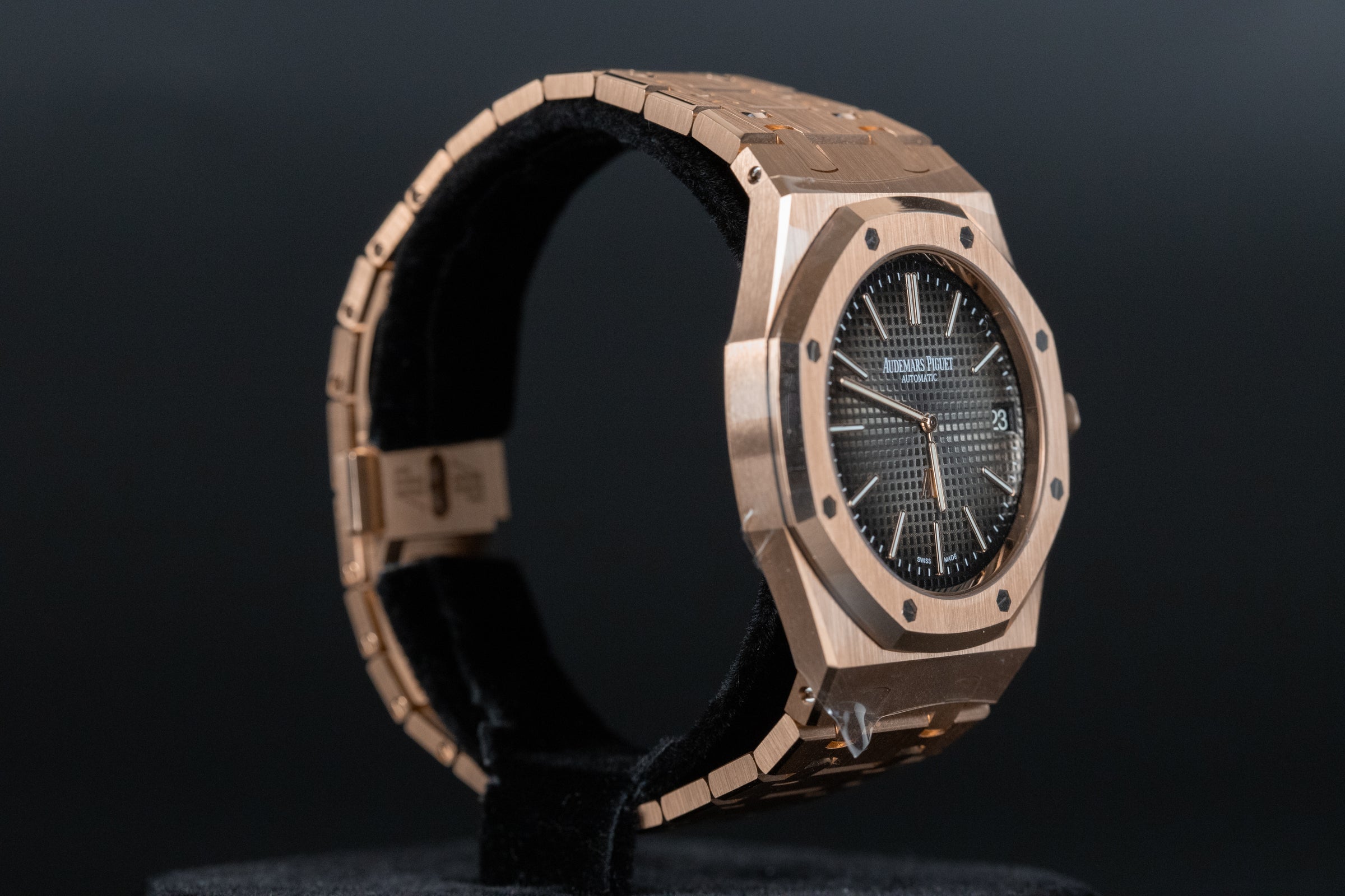 Audemars Piguet16202OR Royal Oak "Jumbo Extra-Thin" "50th Anniversary ...