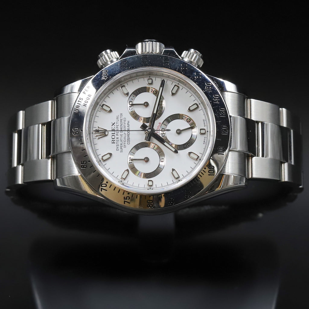 Rolex116520 Daytona White Dial Blue Chromalight Lume – Newport Watch Club